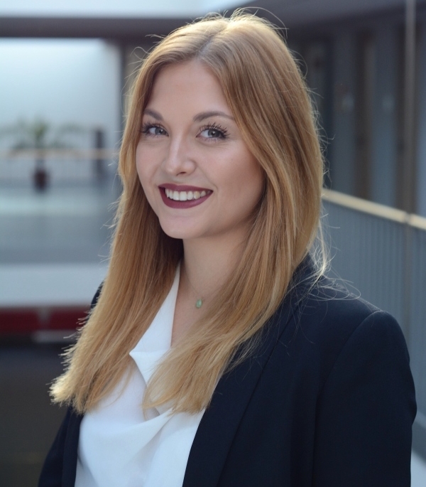 Kristin Elisabeth Schulte - Fluent German, French and English speaking ...